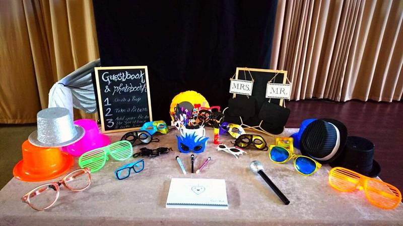 Funky Photo Booth - Photo Booth Hire - PartiesAndCelebrations