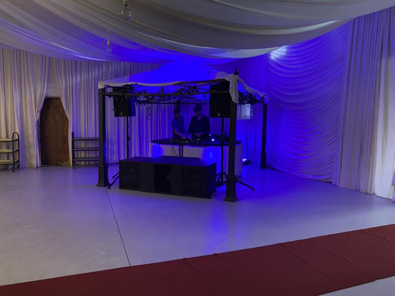 The Monday Sessions - Lighting Equipment Hire - PartiesAndCelebrations